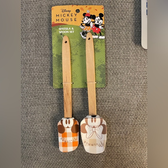 Disney | Kitchen | Disney Mickey And Minnie Mouse Spatulaspoon Set ...